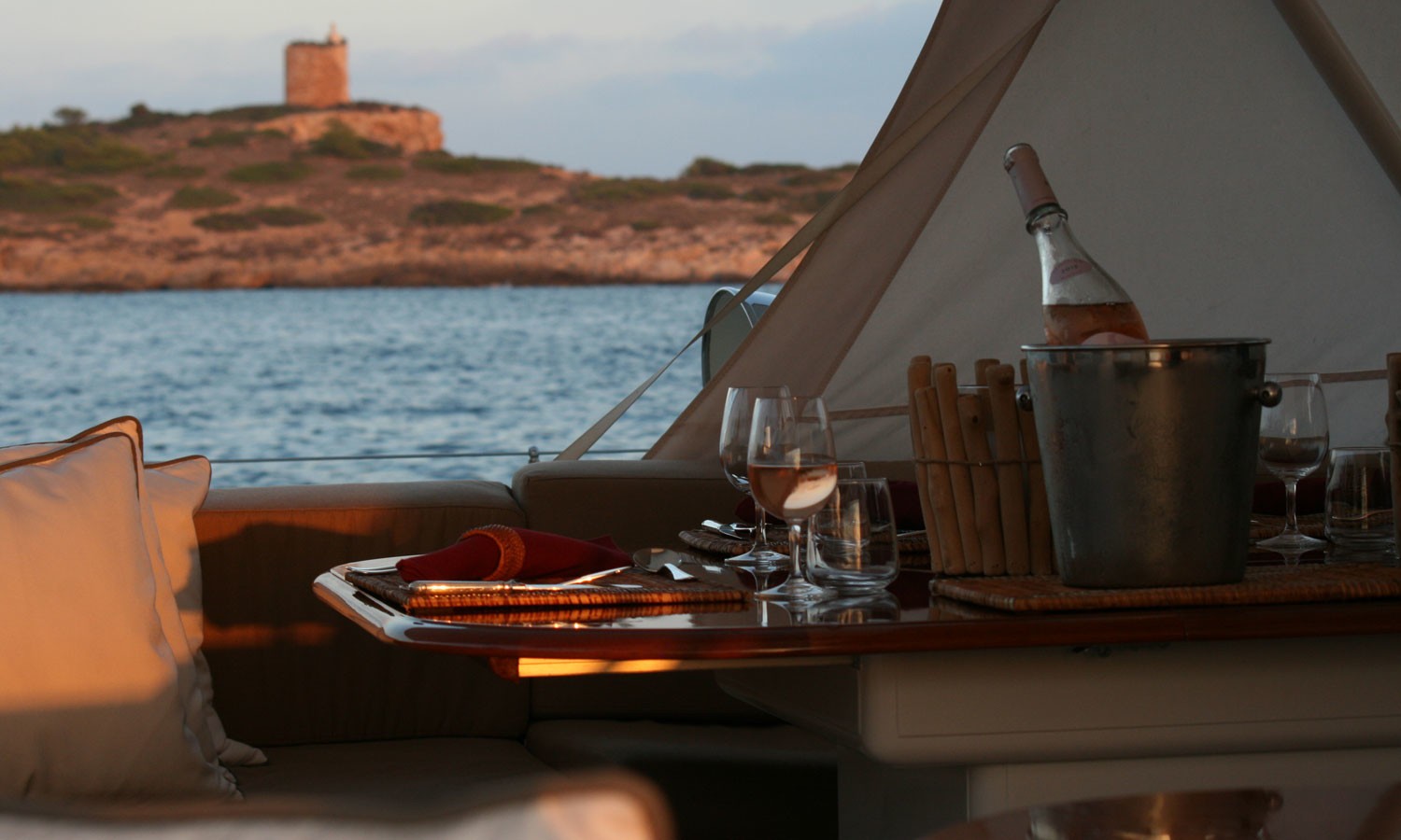 Yacht CAVALLO, Baltic Yachts | CHARTERWORLD Luxury Superyacht Charters